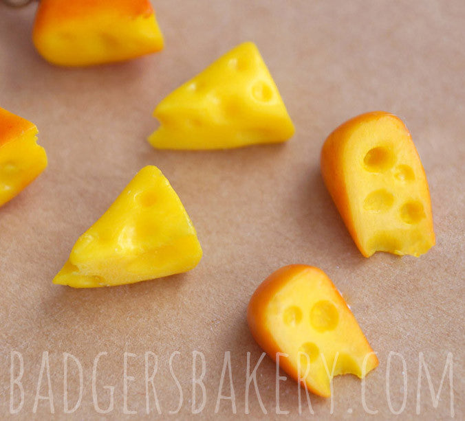 CHEESE WEDGE Miniature Food for Dolls, Dollfie Props – Badger's Bakery
