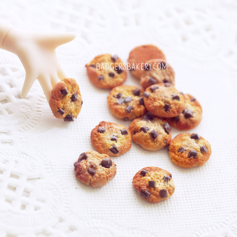 SET of 3 Tiny Chocolate Chip Dollhouse COOKIES – Badger's Bakery